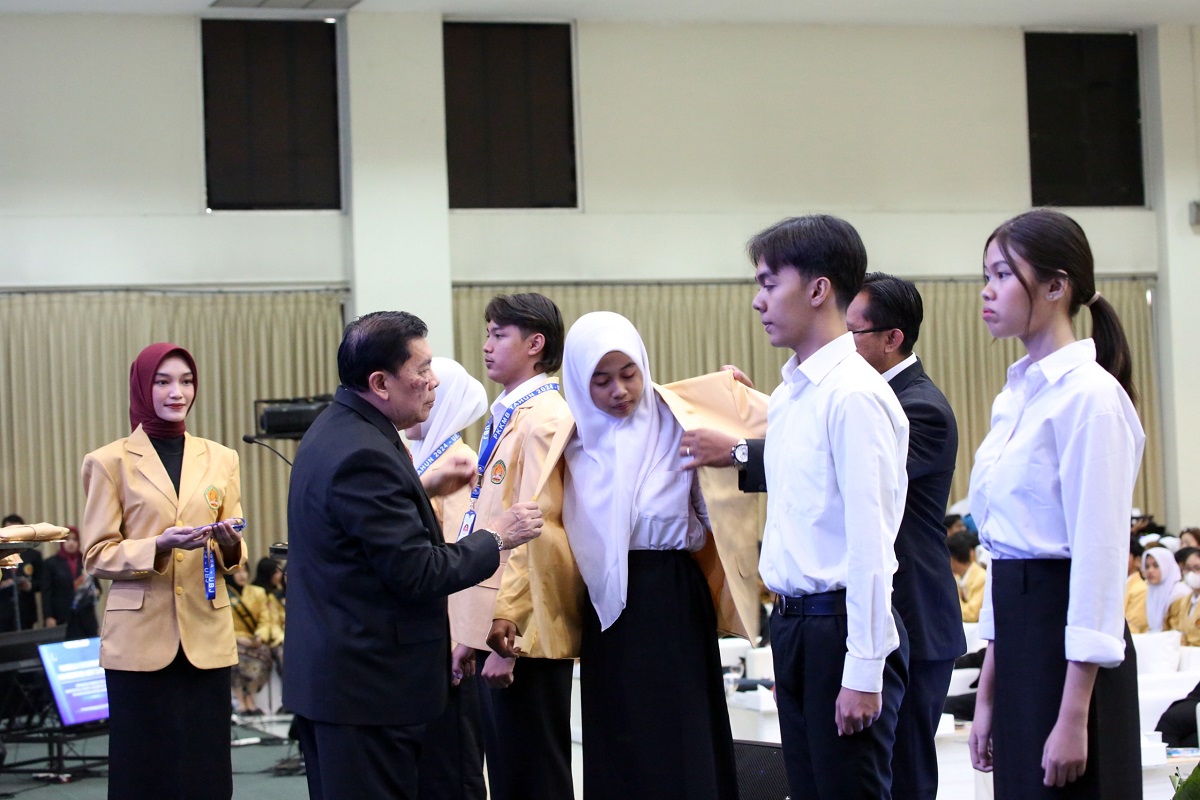 PKKMB 2024 Ubhara Jaya Dibuka, Mengangkat Tema Membangun Generasi Emas ...