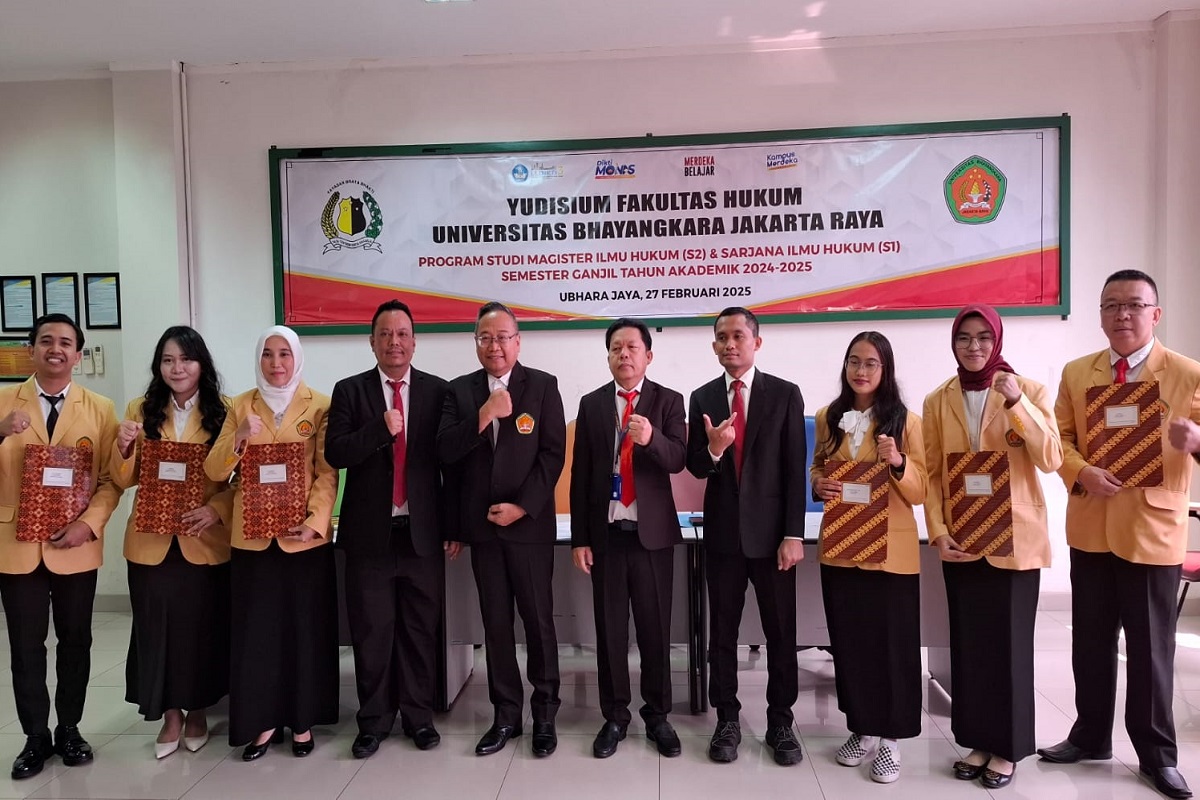 86 Mahasiswa Fakultas Hukum Ubhara Jaya Ikuti Sidang Yudisium, Ini Pesan Dekan Prof Laksanto ...